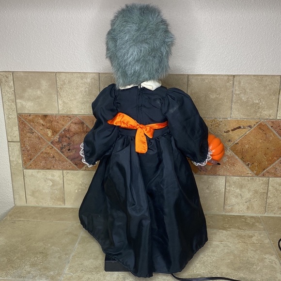 Telco Creations | Holiday | Vintage Halloween Witch Animatronic Works ...